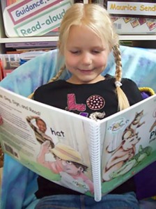 ABC Phonics: Sing, Sign, and Read! by Nellie Edge